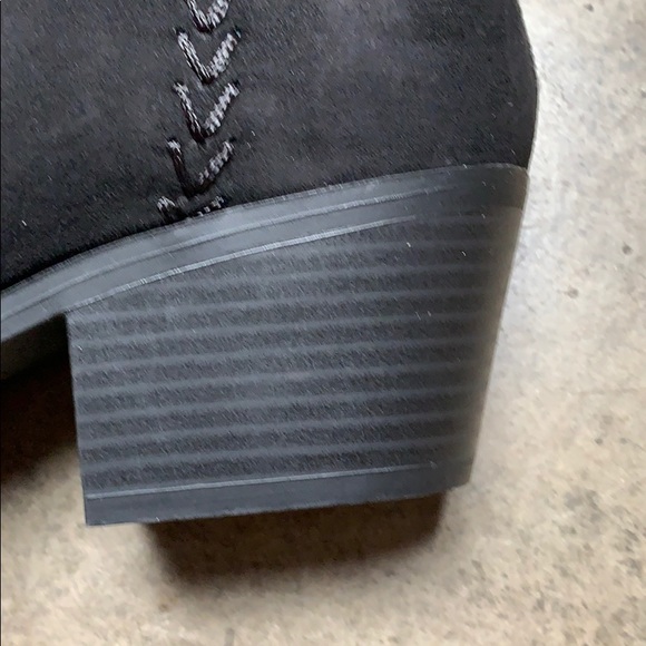 Shoes | Black Montana Western Tassels Stitch Bootie | Poshmark